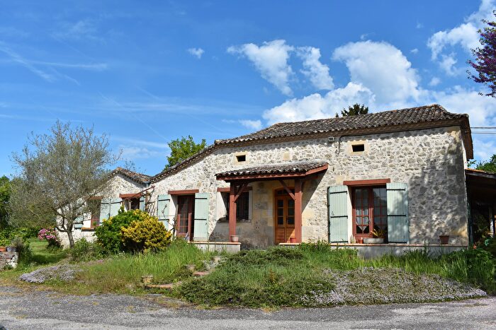 Maison à vendre - Cancon - 6 pièces - 5 chambres