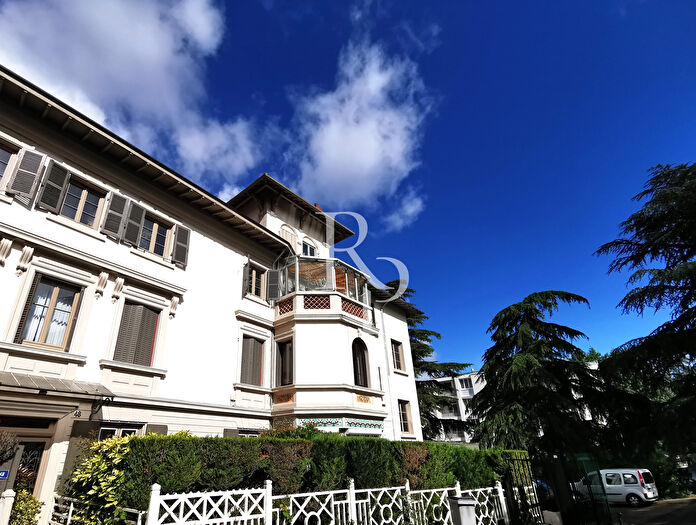 Lyon 5ème, Champvert, Point du Jour, Jeunet : Appartement 4 pièces à vendre