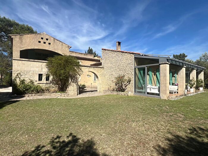 Maison 9 pièces à Bagnols-sur-Cèze, Lamargue, à vendre