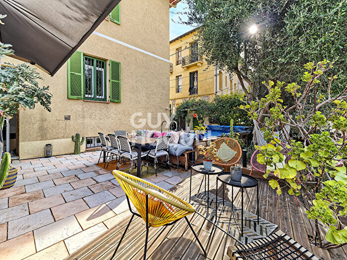 Maison à vendre - Nice, Parc Impérial, Le Piol - 8 pièces - 4 chambres