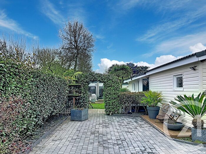 Maison à vendre - Saint-Gildas-de-Rhuys - 4 pièces - 3 chambres