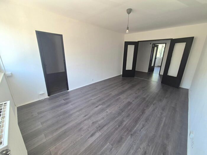 Saint-Étienne, La Métare, Le Portail Rouge, Fauriel, Villeboeuf - Appartement 4 pièces à louer