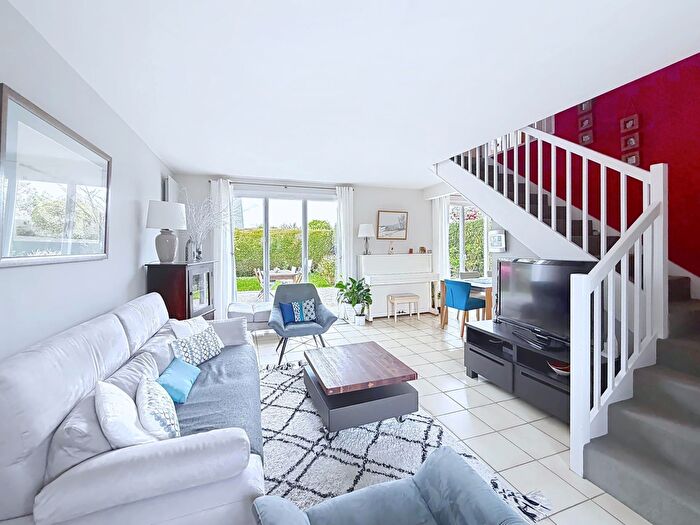 Maison 5 pièces à vendre à Les Loges-en-Josas