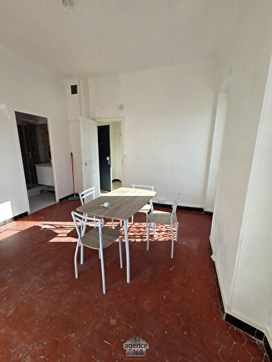 Appartement à louer - Marseille e , Belle de Mai - 1 pièce