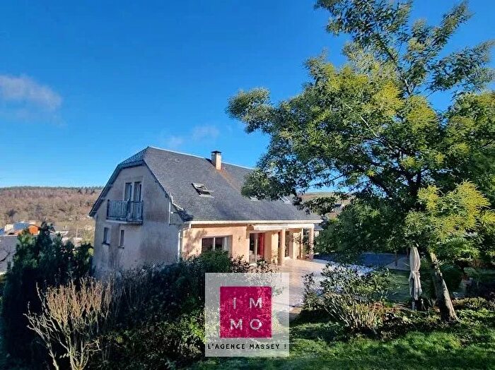 Maison à vendre - Lourdes - 6 pièces - 3 chambres