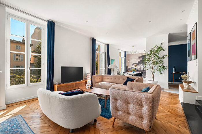 Appartement 5 pièces à vendre - Villefranche-sur-Saône, Centre-ville