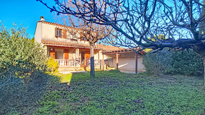 Maison à louer - Caromb - 5 pièces - 3 chambres