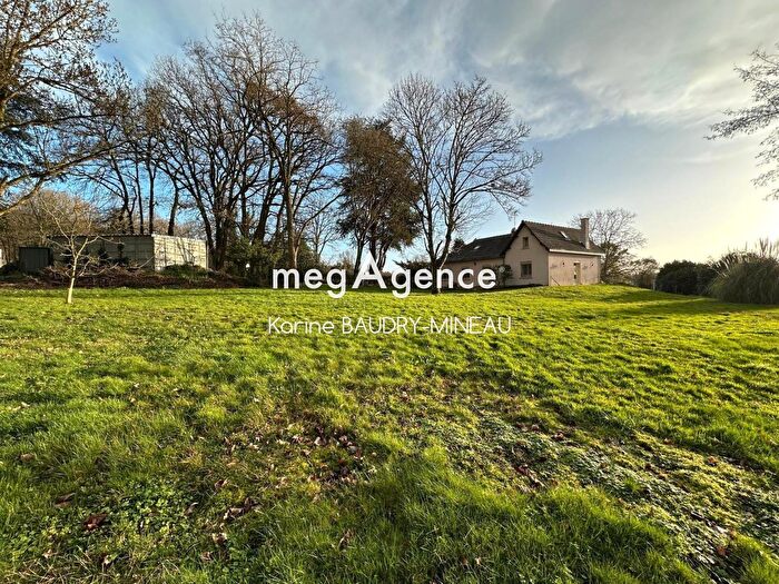 Maison à vendre - Vouneuil-sur-Vienne - 5 pièces - 3 chambres