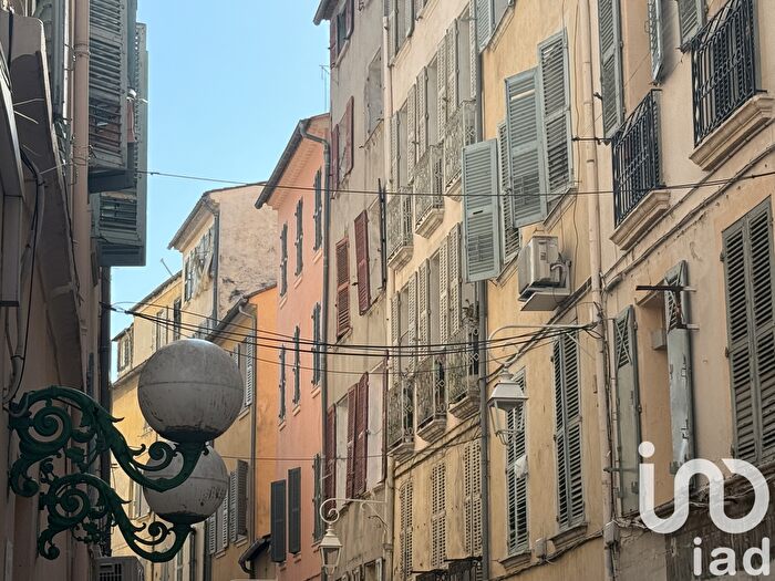 Appartement à vendre - Toulon, Centre-ville - 2 pièces - 1 chambre