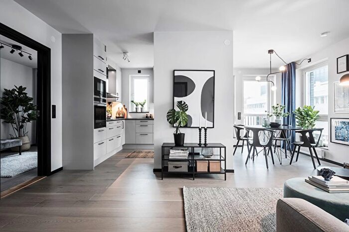 Maisons à vendre et appartements à louer - 1