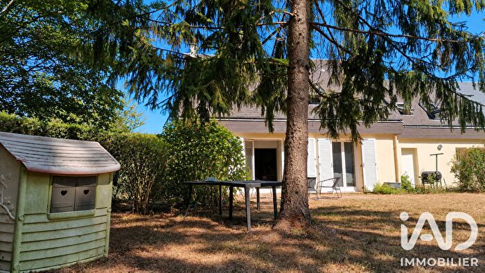 Savigny-en-Véron : Maison 5 pièces à vendre