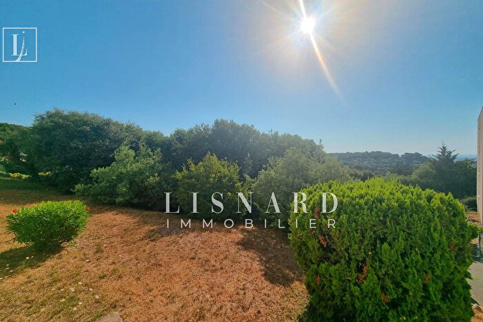 Appartement 3 pièces à Vallauris, Les Issarts, Subreville, à vendre