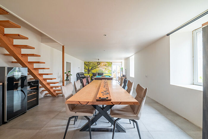 Vernierfontaine : Maison 8 pièces à vendre