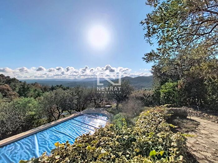 Maison à vendre - Seillans - 6 pièces - 4 chambres