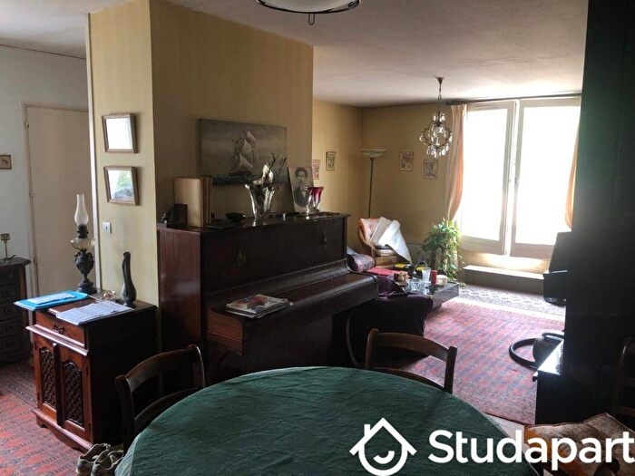 Appartement à louer - Coteaux, Floirac - 1 pièce