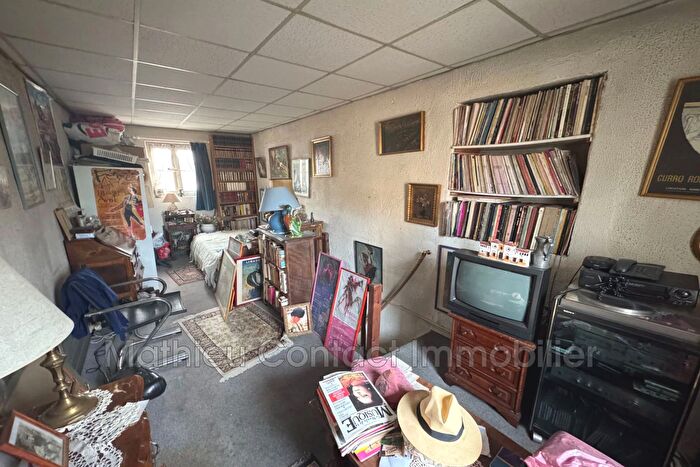 Appartement à vendre - Nîmes - 1 pièce - 1 chambre