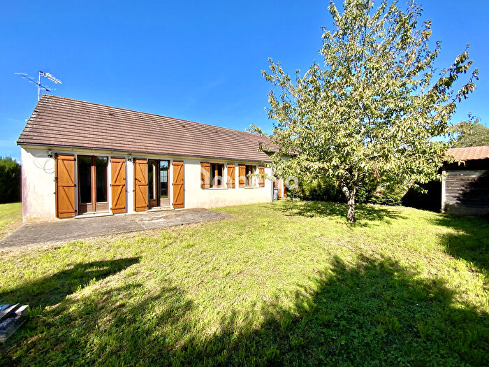 Maison à vendre - Saint-Benoît-sur-Loire - 5 pièces - 4 chambres