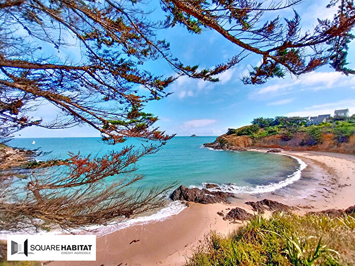 Maison à vendre - Pléneuf-Val-André - 6 pièces - 3 chambres