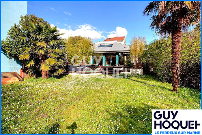 Maison à vendre - Le Perreux-sur-Marne, Centre-ville, Quais dArgonne - 12 pièces - 6 chambres