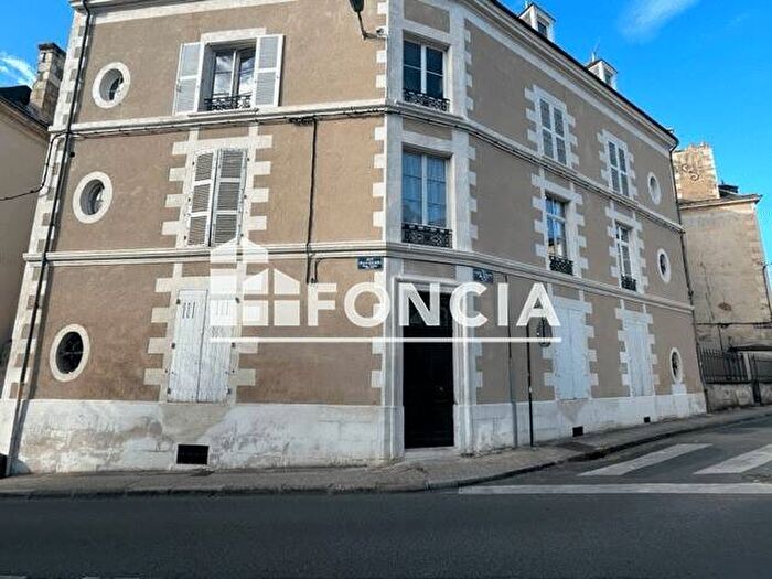 Appartement à louer - Trois Quartiers-Centre Ville, Poitiers - 1 pièce