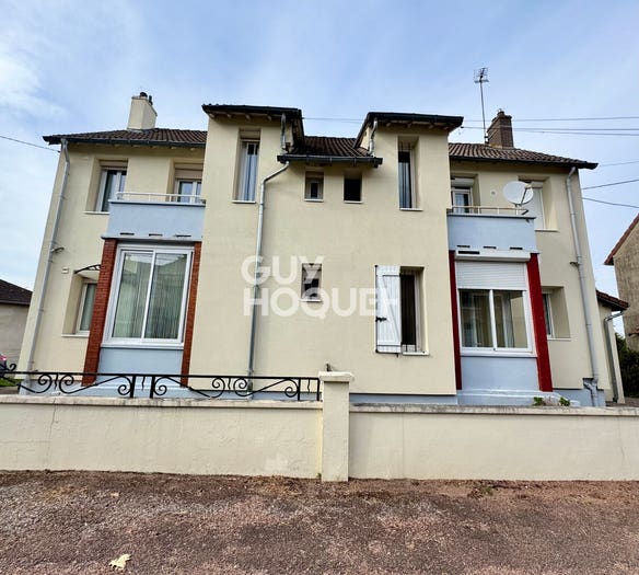 Maison 4 pièces à Saint-Laurent-d'Andenay, à vendre