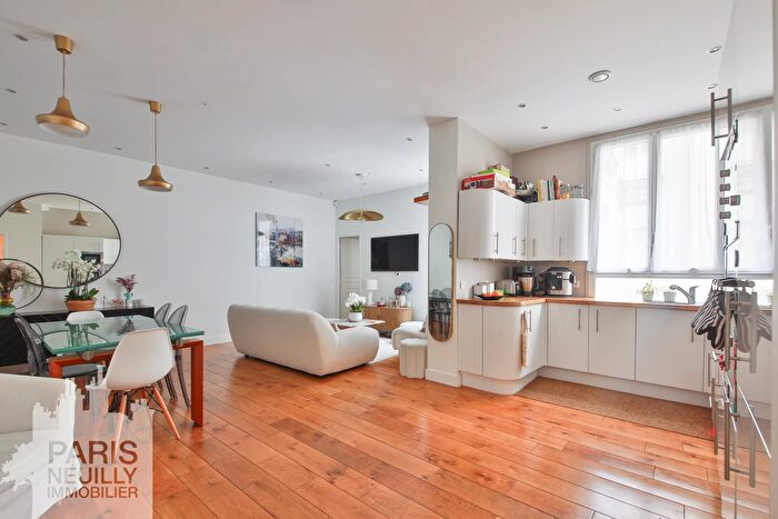 Appartement à vendre - Paris e , Auteuil-Nord, Jasmin, Mirabeau - 4 pièces - 3 chambres