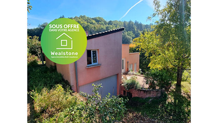 Maison à vendre - Bellegarde-en-Forez - 8 pièces - 6 chambres