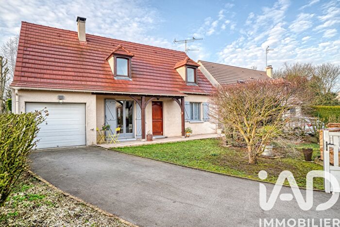 Maison à vendre - Chaumontel - 9 pièces - 6 chambres