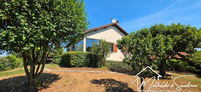 Maison 6 pièces à vendre à Saint-Rémy-de-Chargnat
