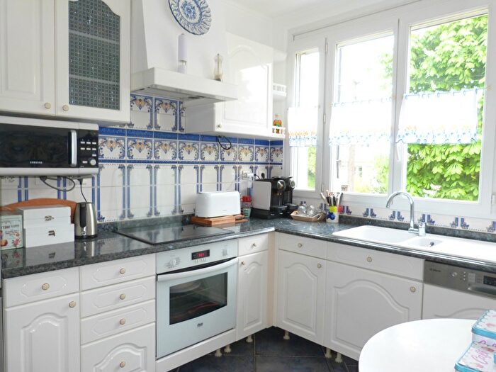 Maison à vendre - Conflans-Sainte-Honorine, Fin-dOise - 4 pièces - 3 chambres