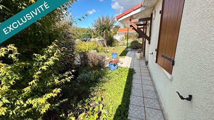 Maison à vendre - Bassens - 5 pièces - 3 chambres