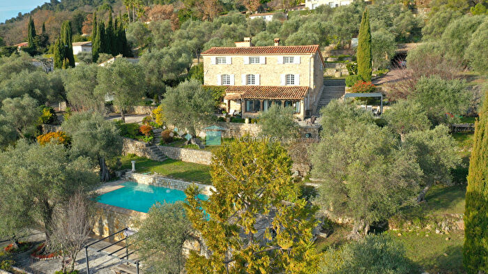 Maison à vendre - Le Tignet - 7 pièces - 4 chambres