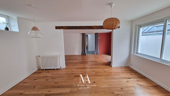 Maison à vendre - Angers, Doutre, Saint-Jacques - 6 pièces - 3 chambres