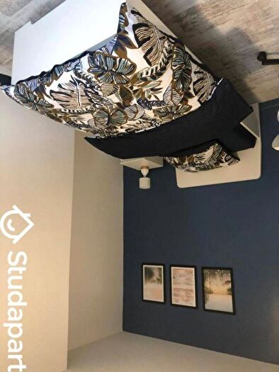 Appartement à louer - Hellemmes-Épine Mont de Terre, Lille - 1 pièce - 4 chambres