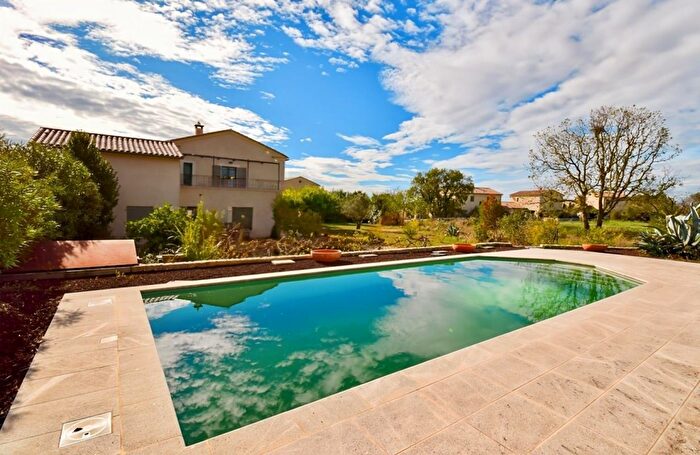 Maison à vendre - Uzès - 5 pièces - 4 chambres