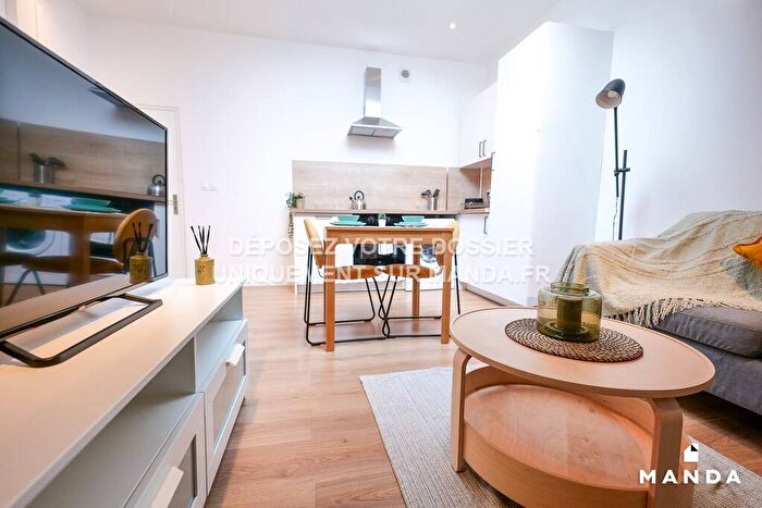 Appartement à louer - Caulier, Lille - 2 pièces - 1 chambre