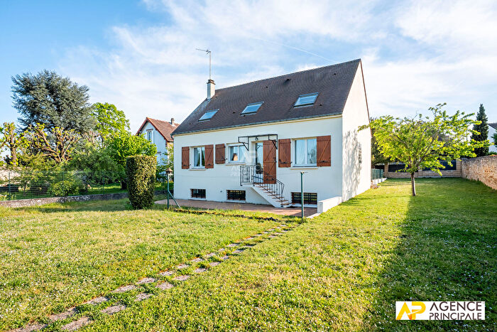 Le Mesnil-le-Roi : Maison 5 pièces à vendre