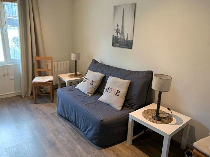 Pavé des Gardes, Chaville - Appartement 1 pièce à louer