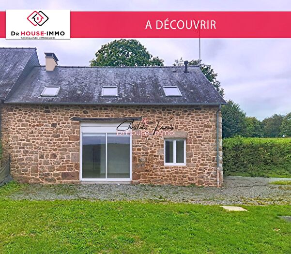 Maison 4 pièces à vendre à Lécousse