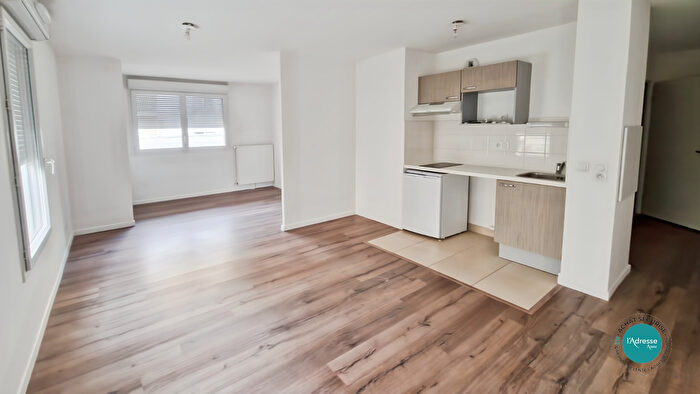 Appartement à vendre - Mennecy, Centre-ville, Gare, Châtries, Château, Bel-Air - 1 pièce