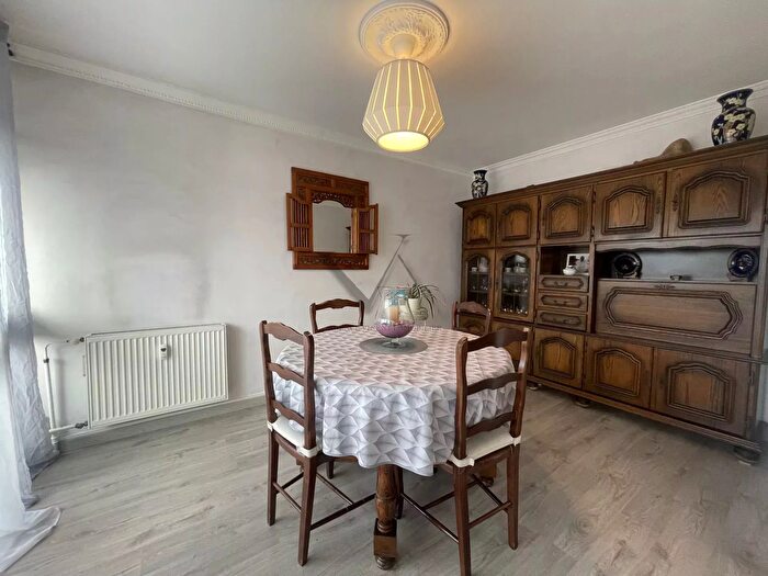 Appartement à vendre - Montélimar, Bagatelle, Pracomtal, Les Grèzes - 4 pièces - 2 chambres