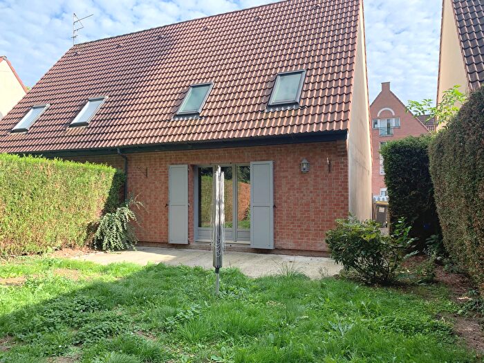 Maison 4 pièces à Neuville-en-Ferrain, à louer