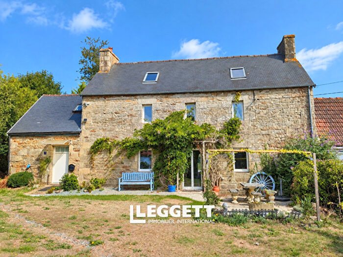 Maison 9 pièces à vendre - Loguivy-Plougras