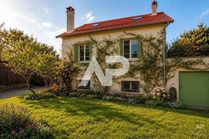 Maison 7 pièces à vendre à Rueil-Malmaison, Mazurieres