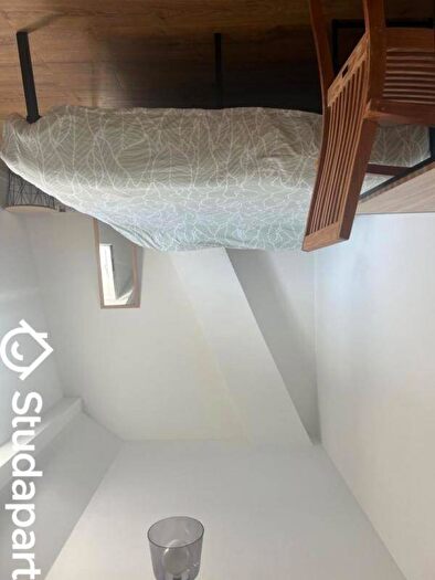 Appartement à louer - Fresnoy Mackellerie-Armentières, Roubaix - 1 pièce - 4 chambres