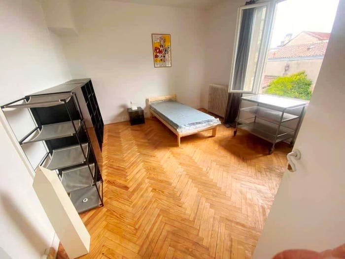 Appartement 1 pièce à louer à Zola-La Tailade, Talence