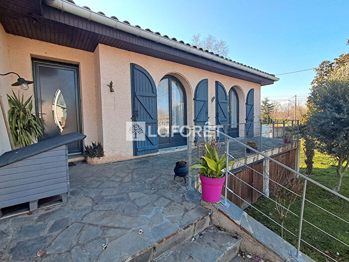 Maison à vendre - Mirepoix-sur-Tarn - 5 pièces - 3 chambres