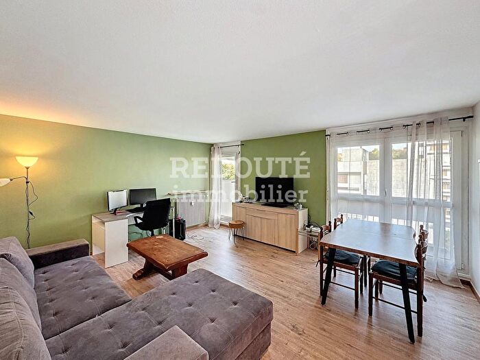 Appartement à vendre - Épernay, Vignes Blanches, Beausoleil - 3 pièces - 2 chambres