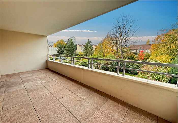 Appartement à vendre - Saint-Germain-en-Laye, Hennemont - 4 pièces - 3 chambres