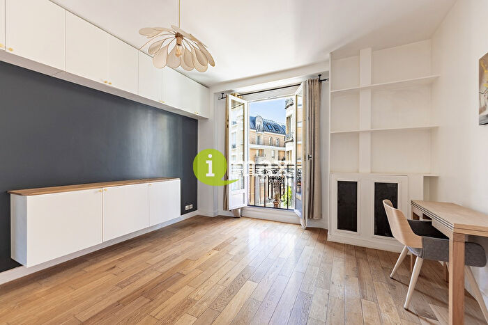Appartement 3 pièces à vendre - Clichy, Centre-ville